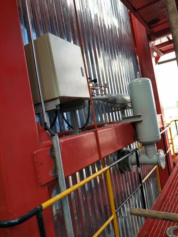 Shock wave soot blower: explosion cleaning for boiler soot removal.